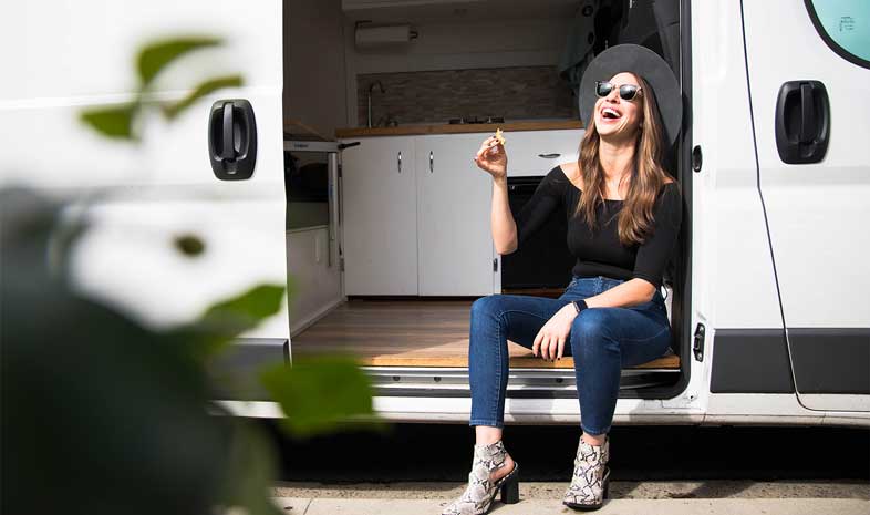 RV Insurance That Moves (Free Online Quote) - Roamly